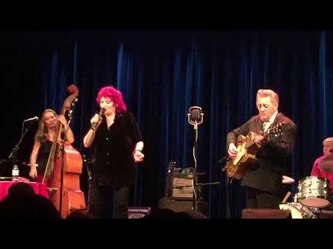 Dana Gillespie Meets Al Cook, Take It Off Slowly | JazzMania